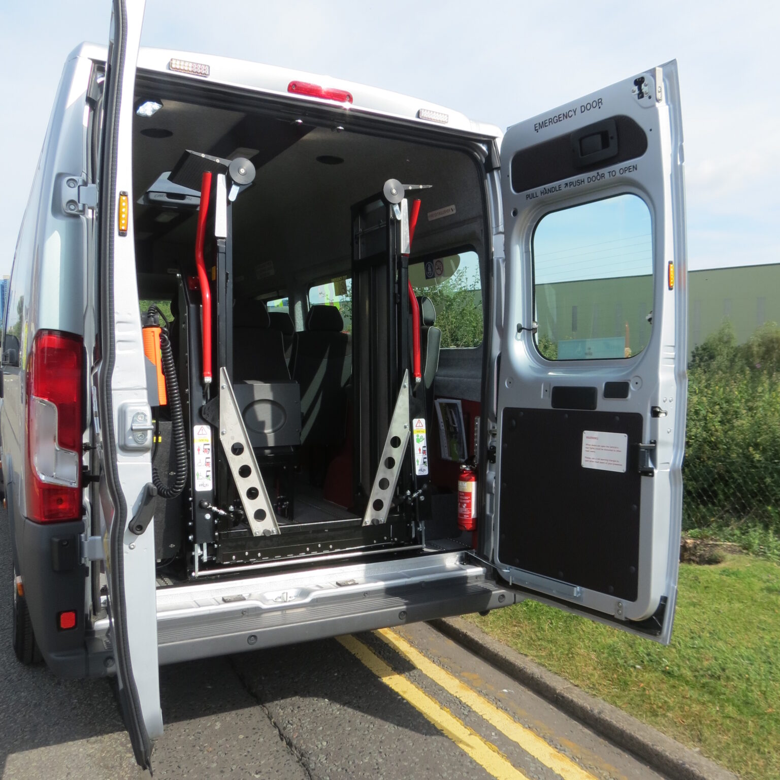 Minibus – Passenger Lift Solutions